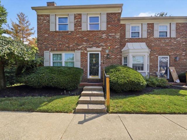 9160 Dominion Circle