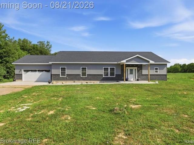 9161 E Coldwater Rd, Richfield Township, MI 48423
