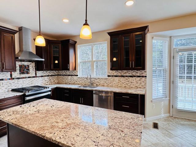 9161 Lost Fields Ct, Bristow, VA 20136 | MLS #VAPW2111 | Compass