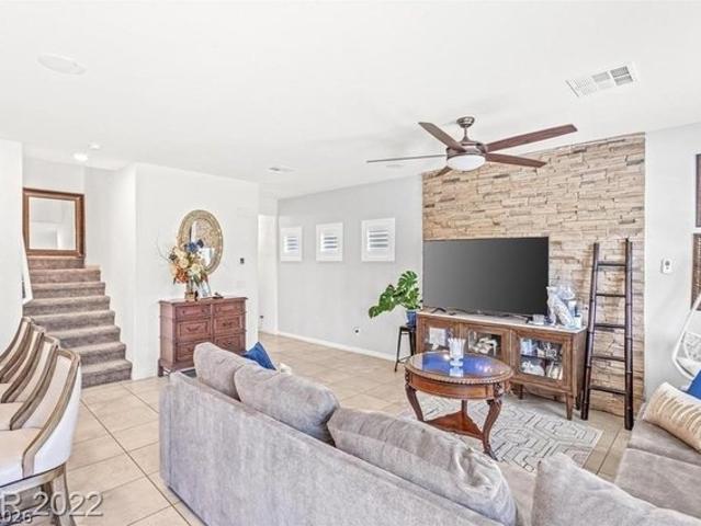9161 Rolling Sky Dr, Las Vegas, NV 89178
