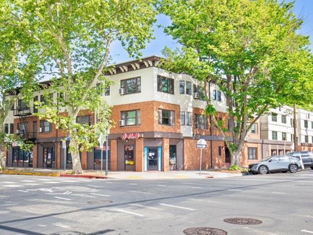 916 22nd St, Sacramento, CA 95816