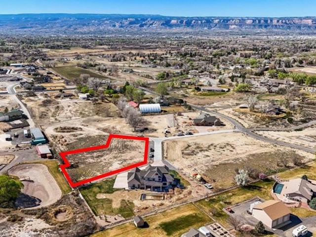 916 2 / Rd, Grand Junction, CO 81505