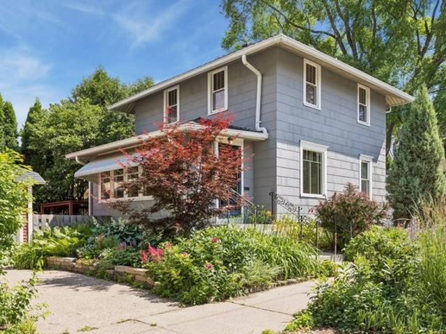 916 34th St W, Minneapolis, MN 55408