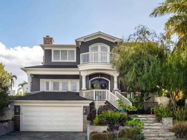916 9th St, Manhattan Beach, CA 90266