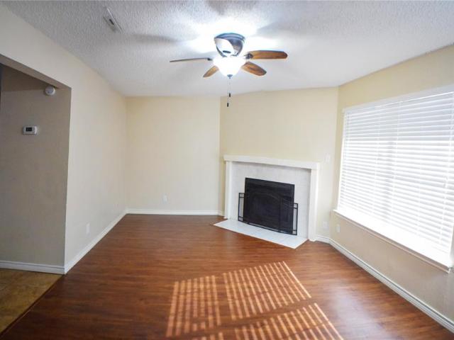 916 Cedar Ter, Cedar Hill, TX 75104 | MLS #21241
