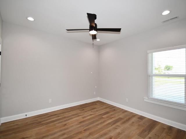 916 Airport Road
