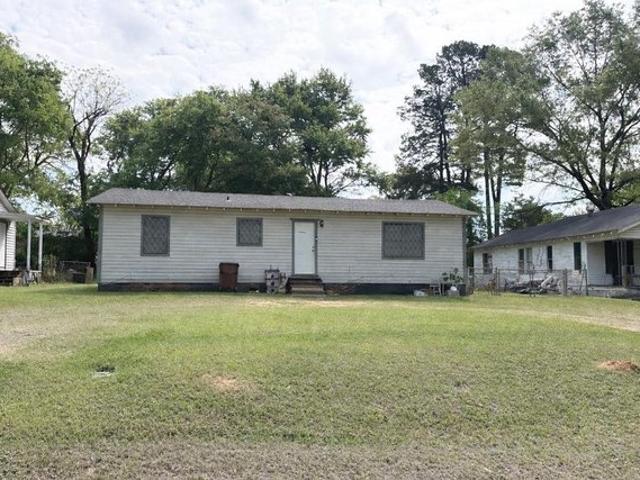 916 Arkansas St, Atlanta, TX 75551