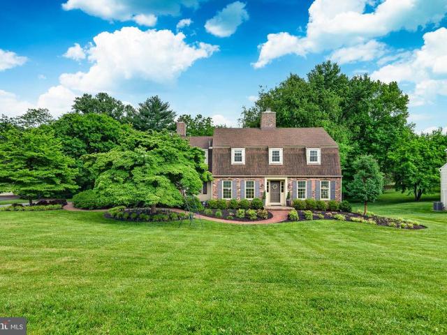 916 Bridle Lane