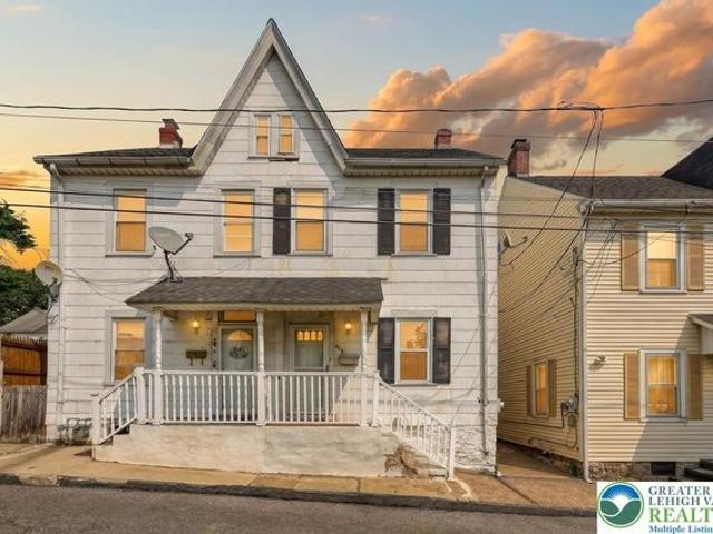 916 Geissinger St, Bethlehem, PA 18018