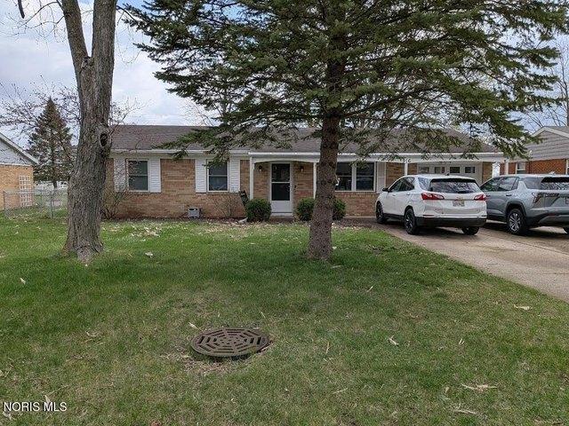 916 Daggett Ave, Napoleon, OH 43545