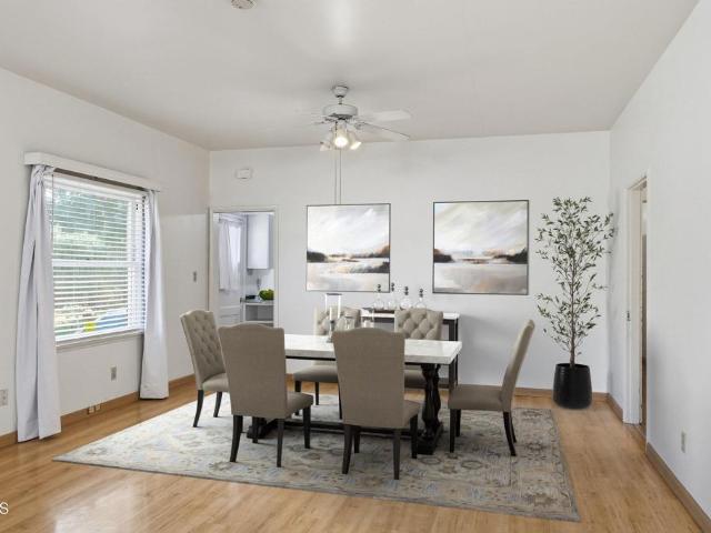 916 E Santa Paula Street