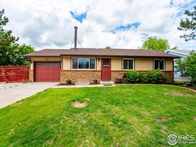 916 Foothills Ct, Windsor, CO 80550