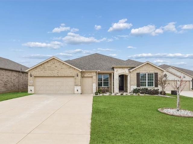 916 Firework Dr, Little Elm, TX 76227