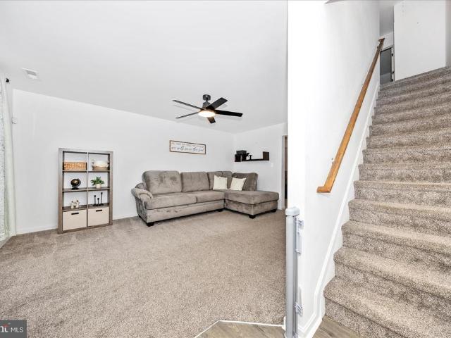 916 Harwood Road