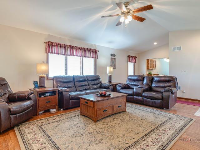916 Lorelei Drive