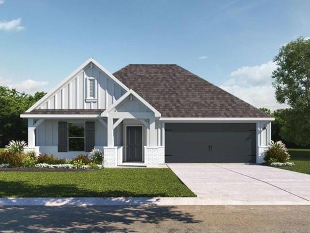 916 Legrand St, Brenham, TX 77833