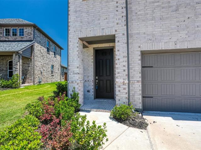 916 Lido Lane