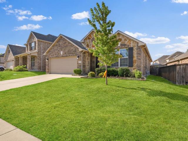 916 Llano Falls Drive