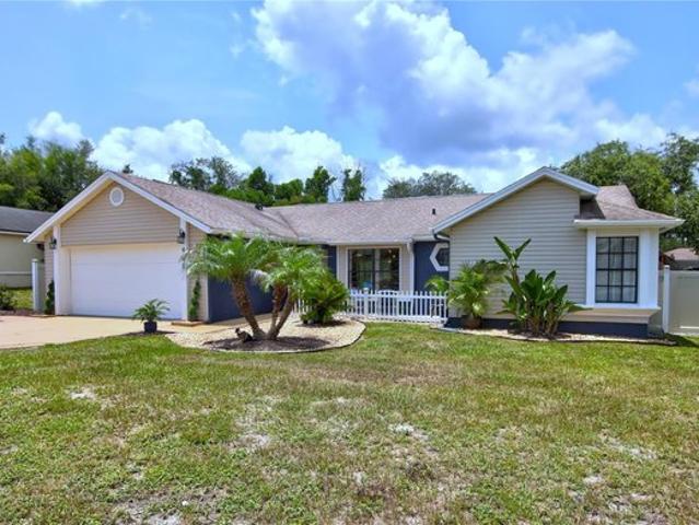 916 Mentmore Cir, Deltona, FL 32738