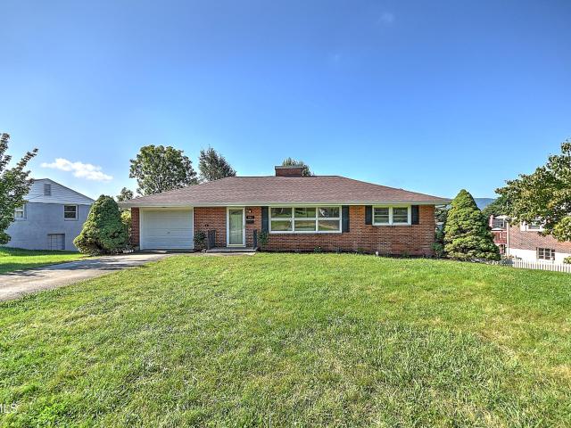 916 Mimosa Drive