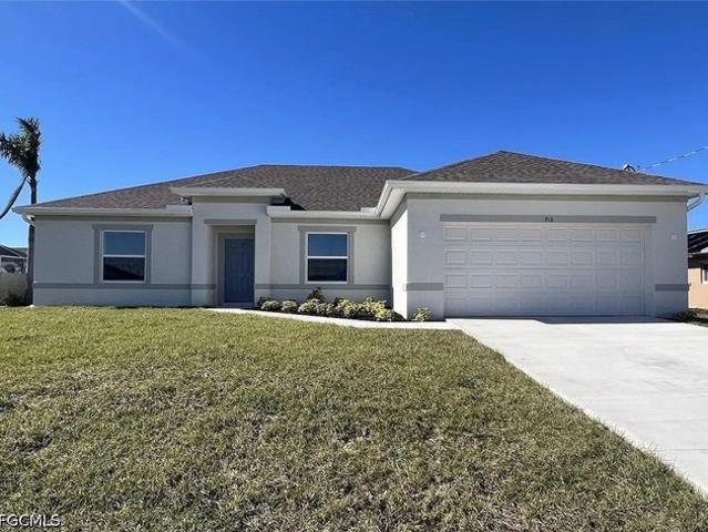 916 NW 3rd Ave, Cape Coral, FL 33993