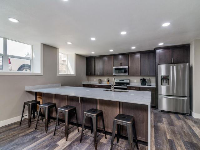 916 S 7th Ave
