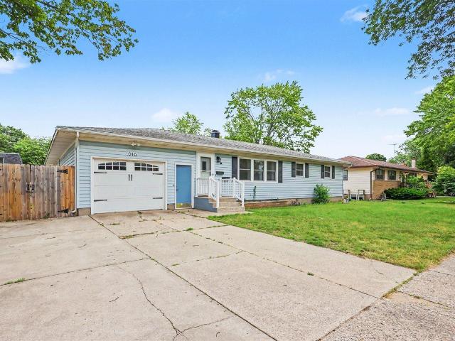 916 Sherwood Road