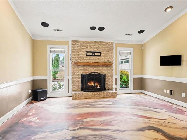 916 Spring Hill Court