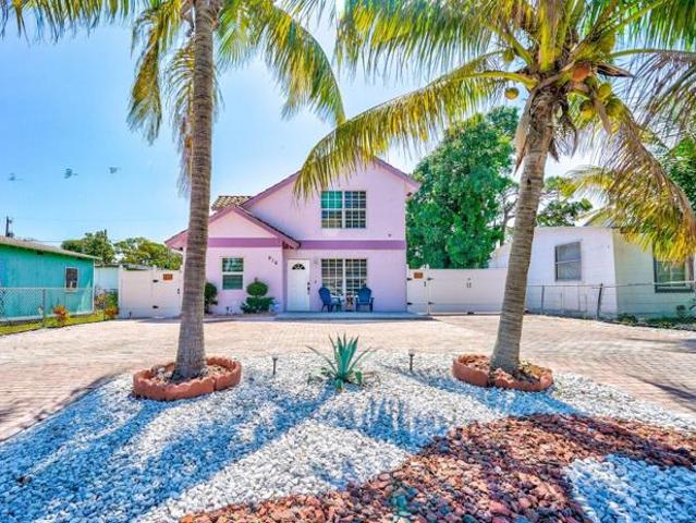 916 State St, Lake Worth, FL 33461