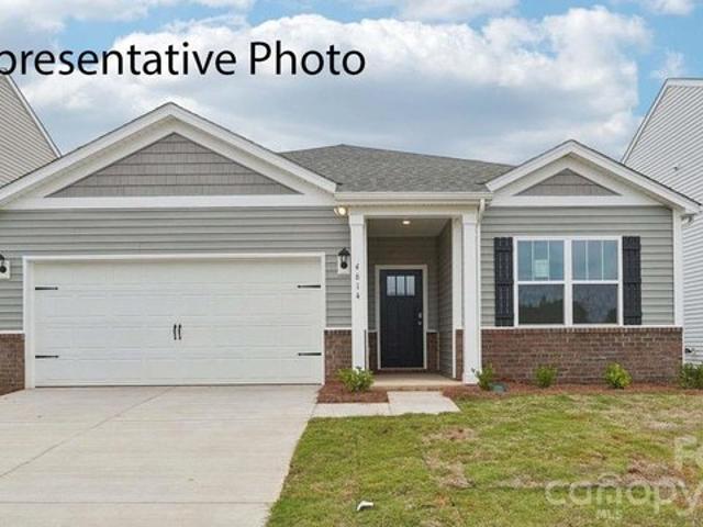 916 Streamwood Ave, Newton, NC 28658