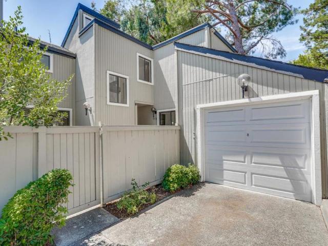 916 Rosette Terrace