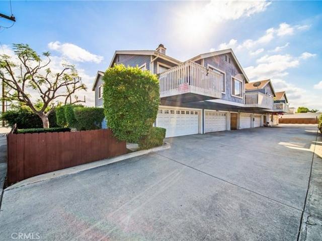 916 W Duarte Rd, Monrovia, CA 91016