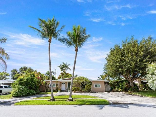 916 W Duval St, Lantana, FL 33462