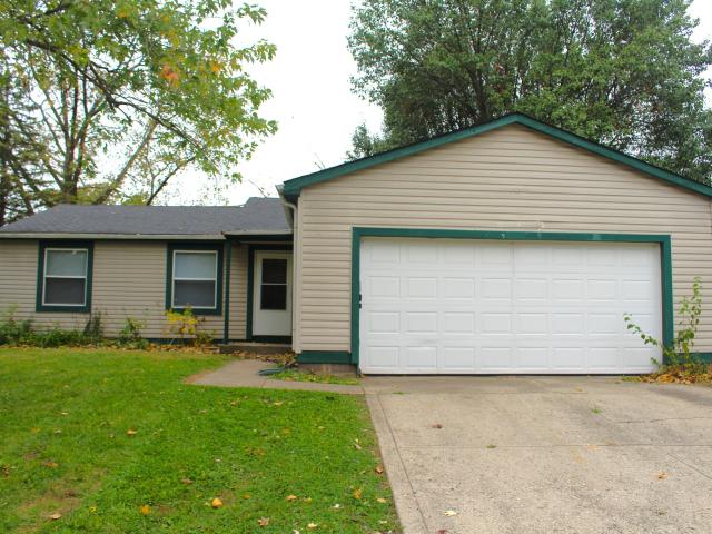 916 Waring Dr E, Indianapolis, IN 46229 | MLS #22069