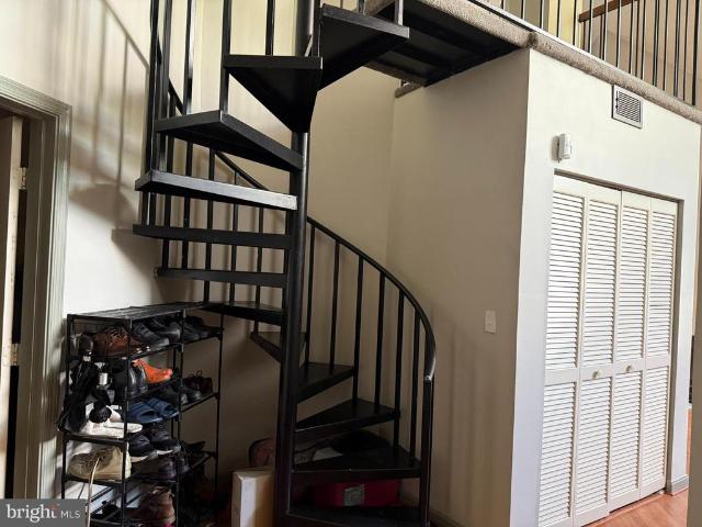 916 Westhaven Drive # 11 301