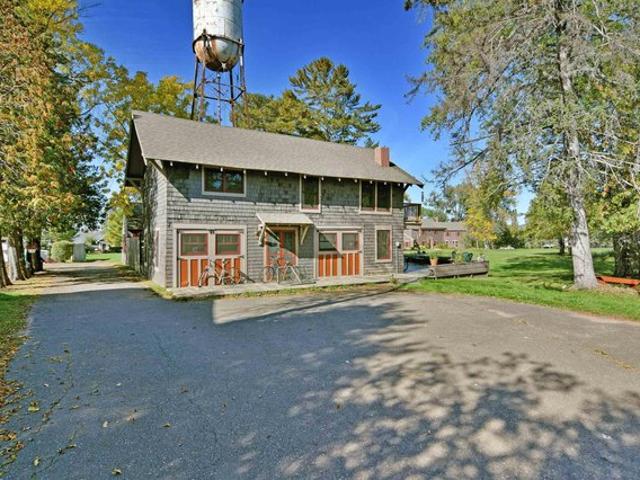 916 Whitefish St, La Pointe, WI 54850