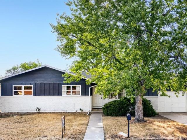 916 Timber Ln, Fort Collins, CO 80521