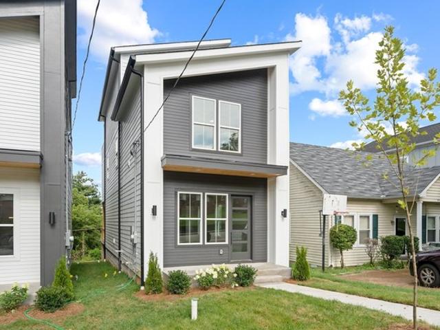 916D 32nd Ave N, Nashville, TN 37209