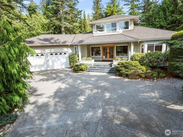 9174 Belted Kingfisher Rd, Blaine, WA 98230