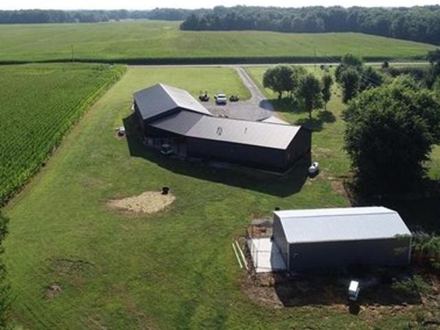 9175 N County Road 2150 E, Ashmore, IL 61912