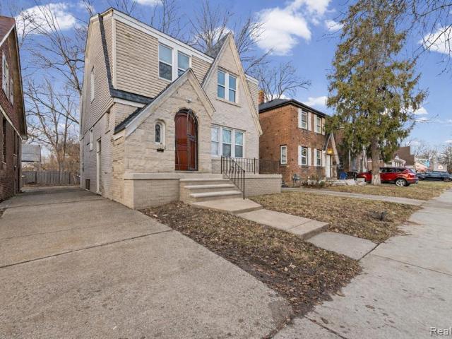 9175 Devonshire Road