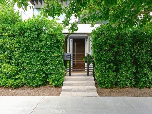 9171 W 3rd St, Beverly Hills, CA 90210