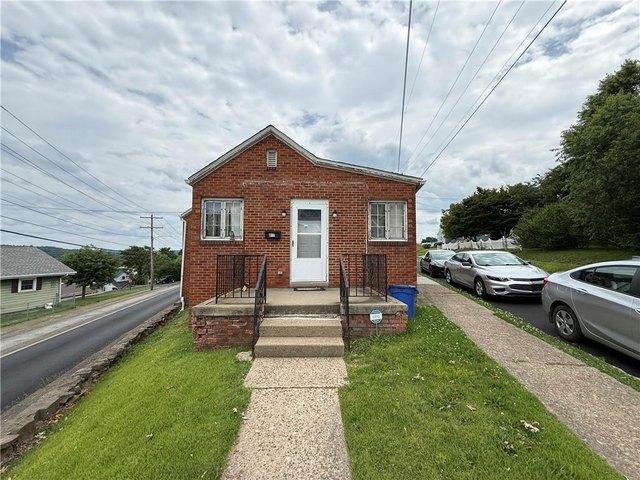 917 5th St, Charleroi, PA 15022