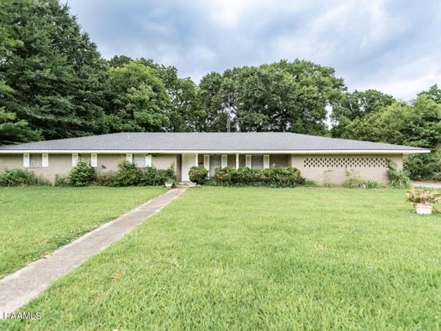 917 Choctaw Dr, Opelousas, LA 70570