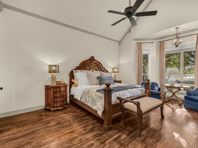 917 Crown Valley Dr, Weatherford, TX 76087 | MLS #21291