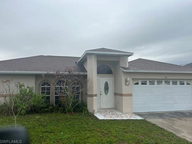 917 Acroft Ave, Lehigh Acres, FL 33971