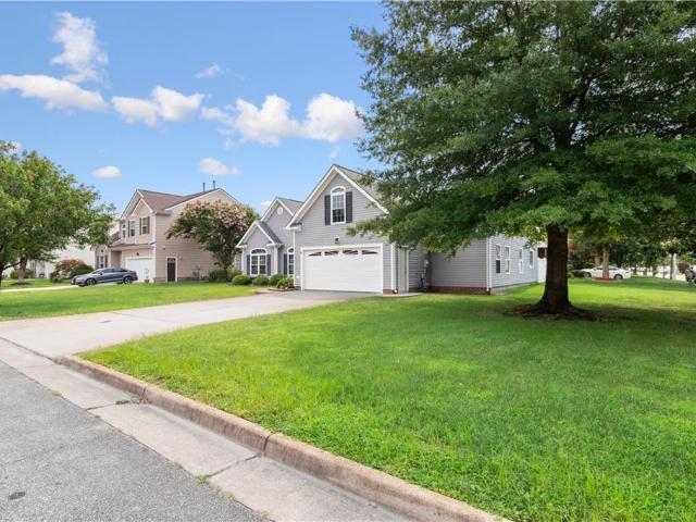 917 Avery WAY