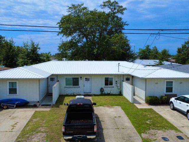917 Bradford Cir, Lynn Haven, FL 32444