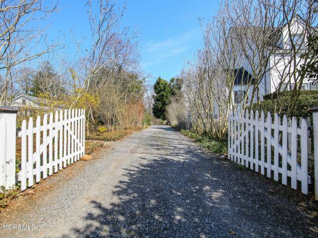 917 Broad St, Shrewsbury, NJ 07702 | Compass