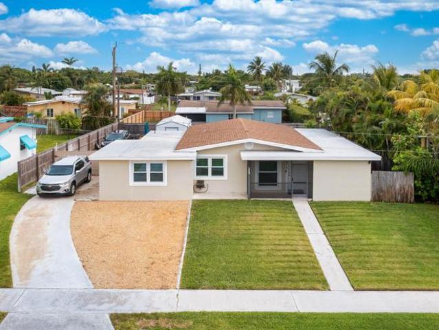 917 Garnett St, Lantana, FL 33462